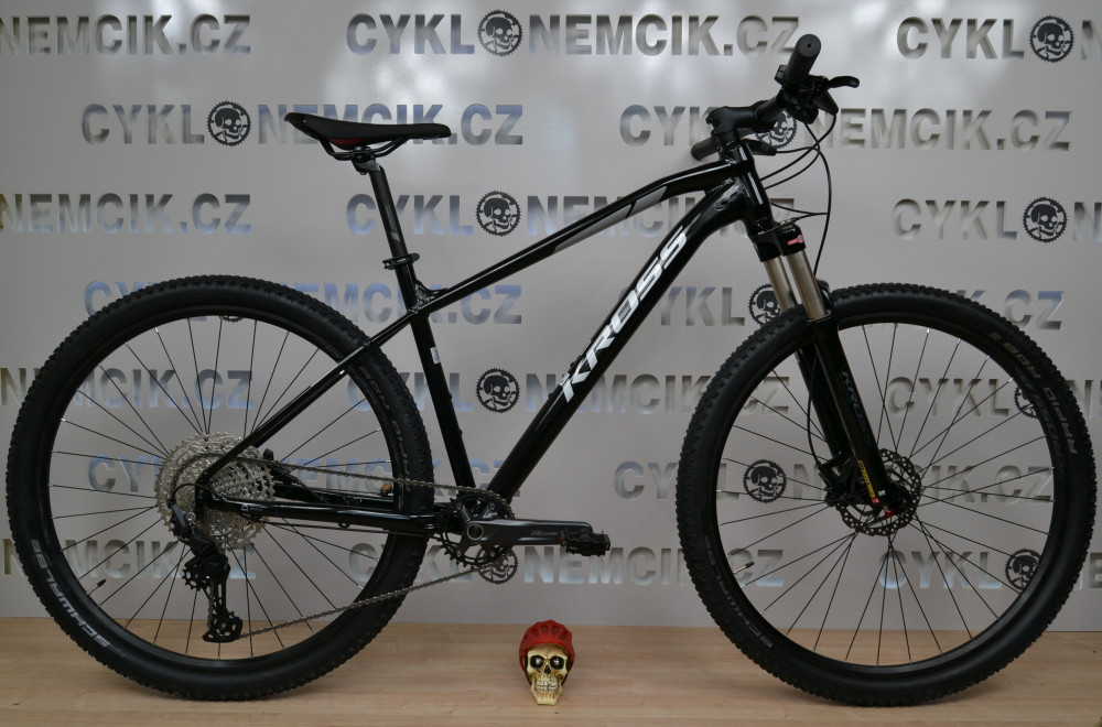 Kolo Kross LEVEL 5.0 SR BLACK / SILVER GLOSSY - CykloNěmčík.cz
